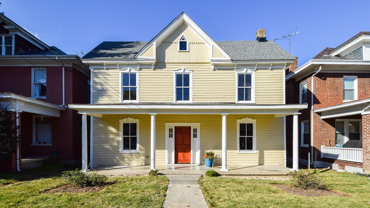 Nurturing Our Neighborhoods | Restoration Housing